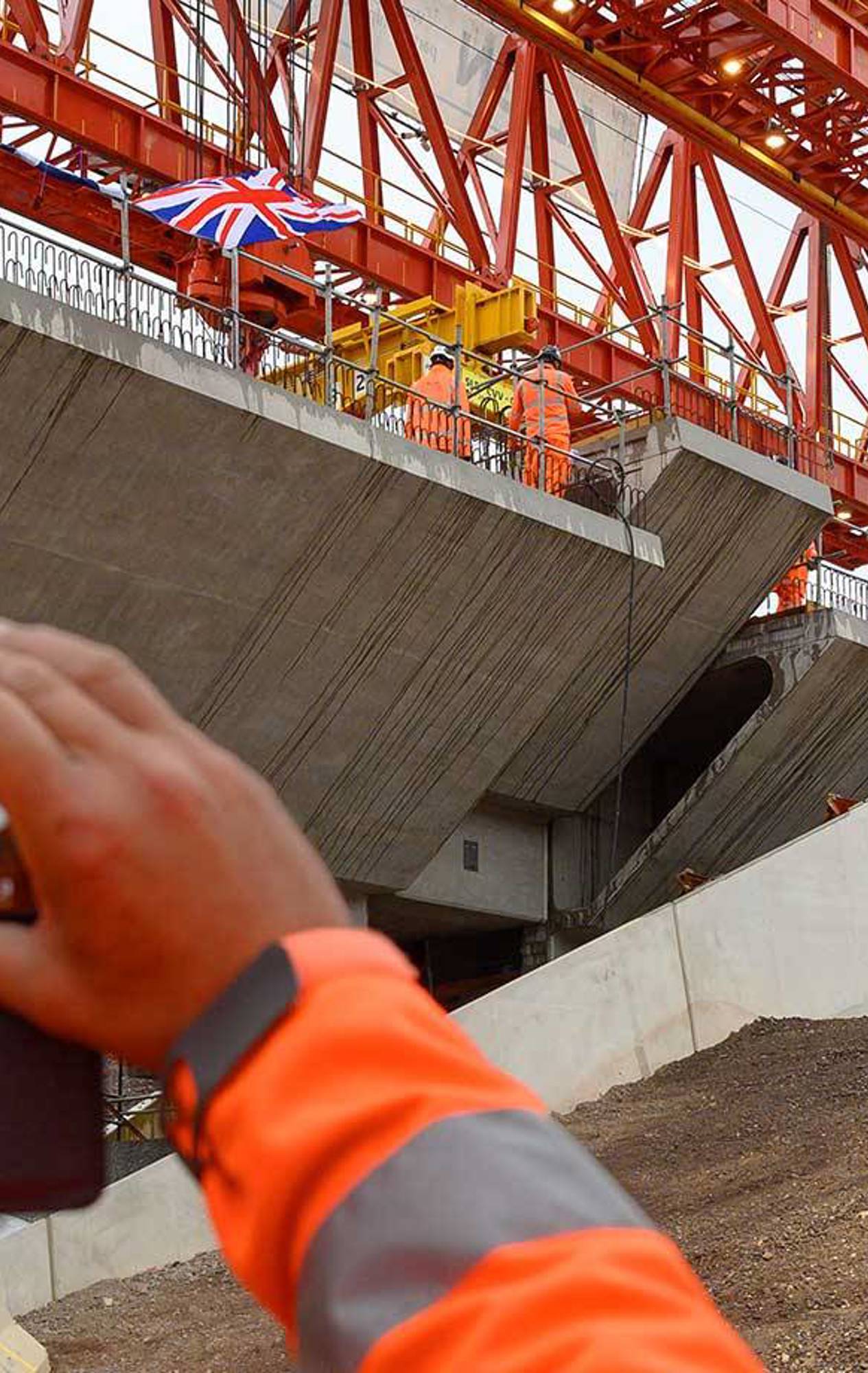 Unique HS2 tunnel portal completed - Sir Robert McAlpine