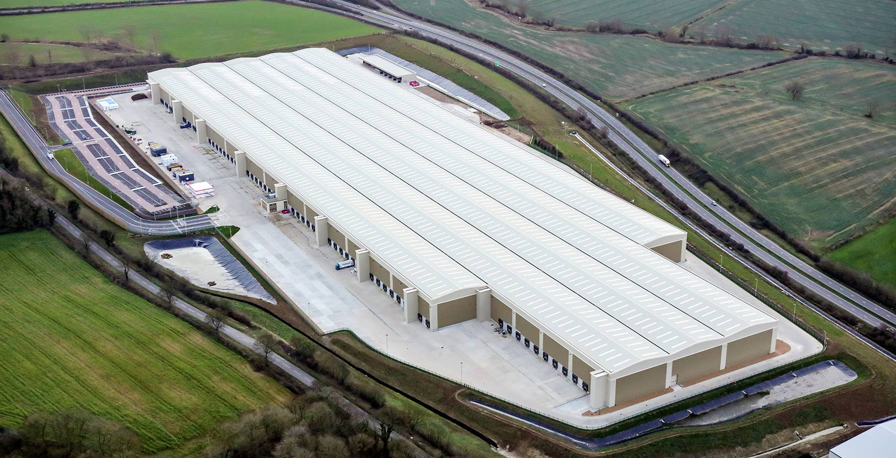 Thunderbird Distribution Warehouse - Sir Robert McAlpine